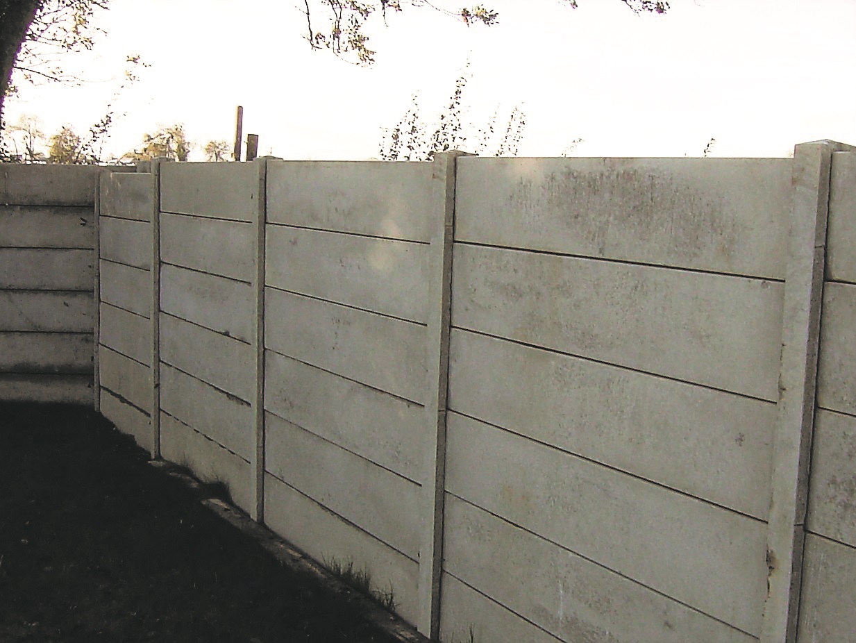 Independent Fencing Concrete Base Panel - 1800mm x 300mm x 50mm